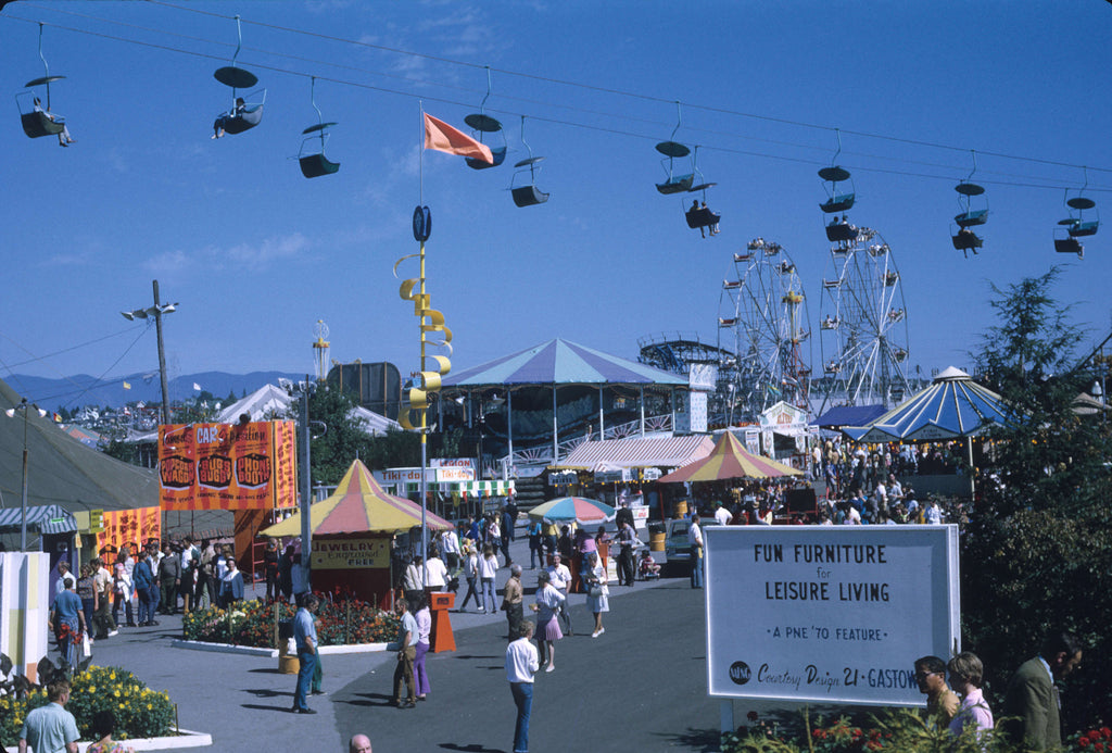 12 vintage photos of the pacific national exhibition – STRUB Activewear